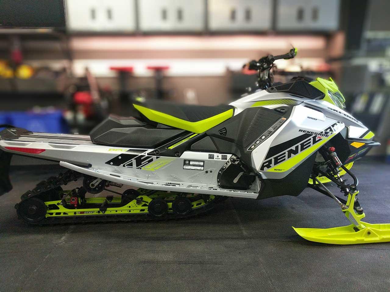 2018 Renegade XRS 850 - Ontario - FreedomSledder.com